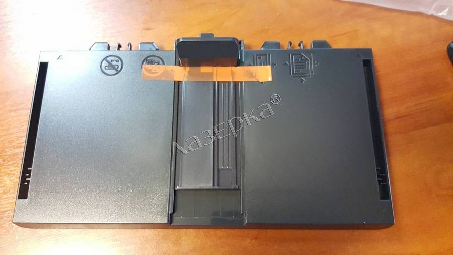 HP RM1-9677 входной лоток (нижняя часть) [RM1-9677] (оригинал) Л036818